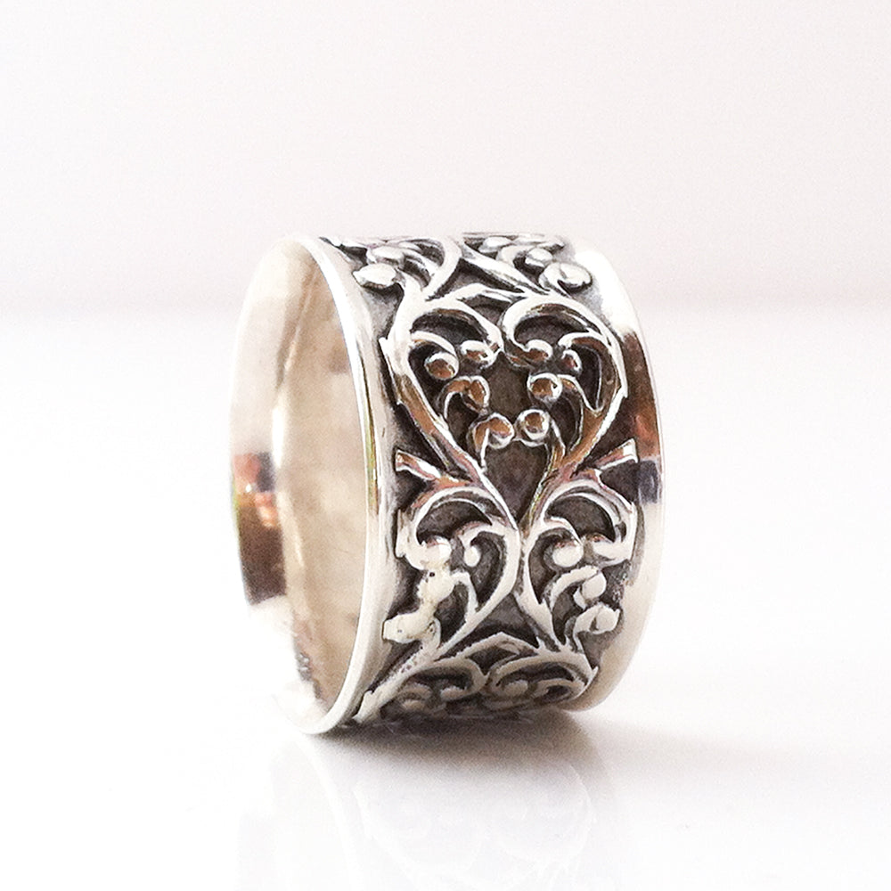 Antique Silver Motif Ring – BadBeeJewelry